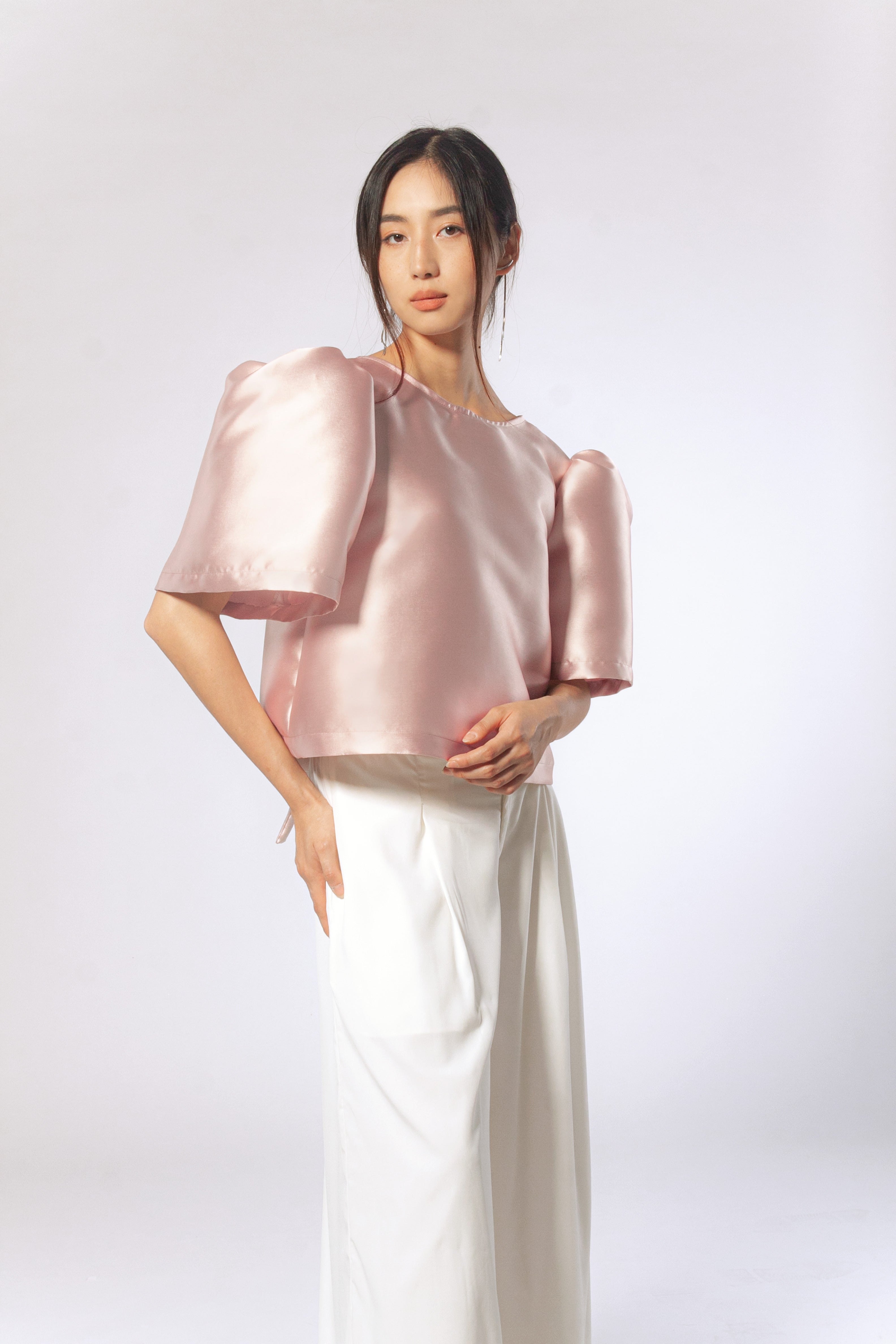 Gabriela Top – Christiana Manila