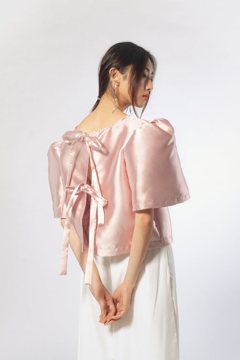 Gabriela Top – Christiana Manila